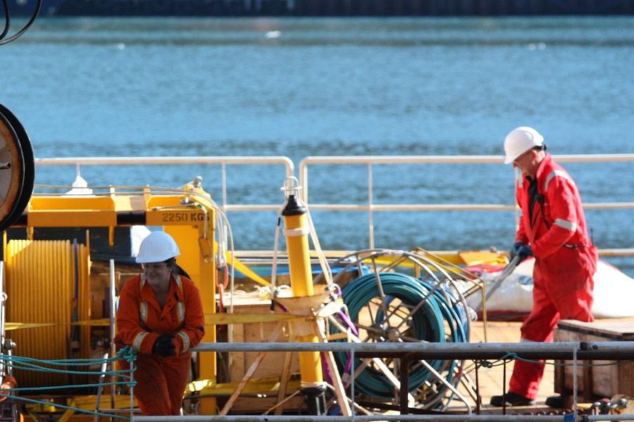 Top Ports and Marine Contracting - United Arab Emirates : Our Services